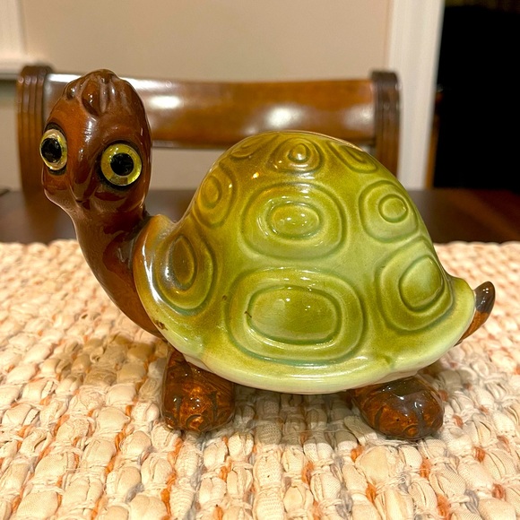 Lefton | Accents | Vintage Lefton Turtle Bank With Big Wide Glass Eyes ...